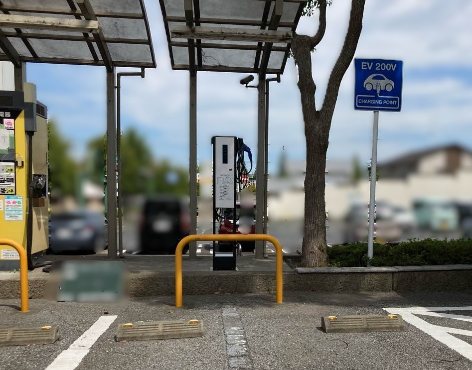 EV充電は雨の日でも安全なの？ | EV充電 チャージコネクト CHARGE CONNECT